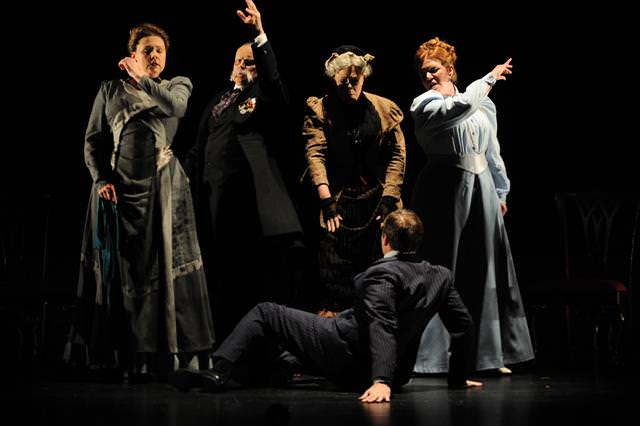 Owen Wingrave - Theatre reviews