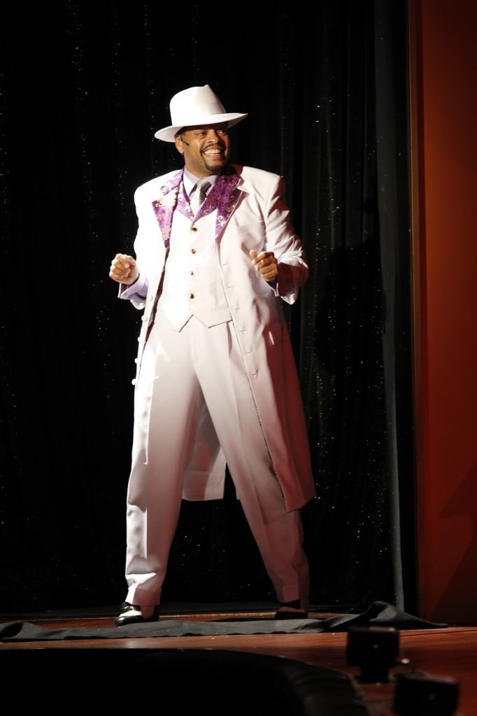 Hot Mikado - Theatre reviews