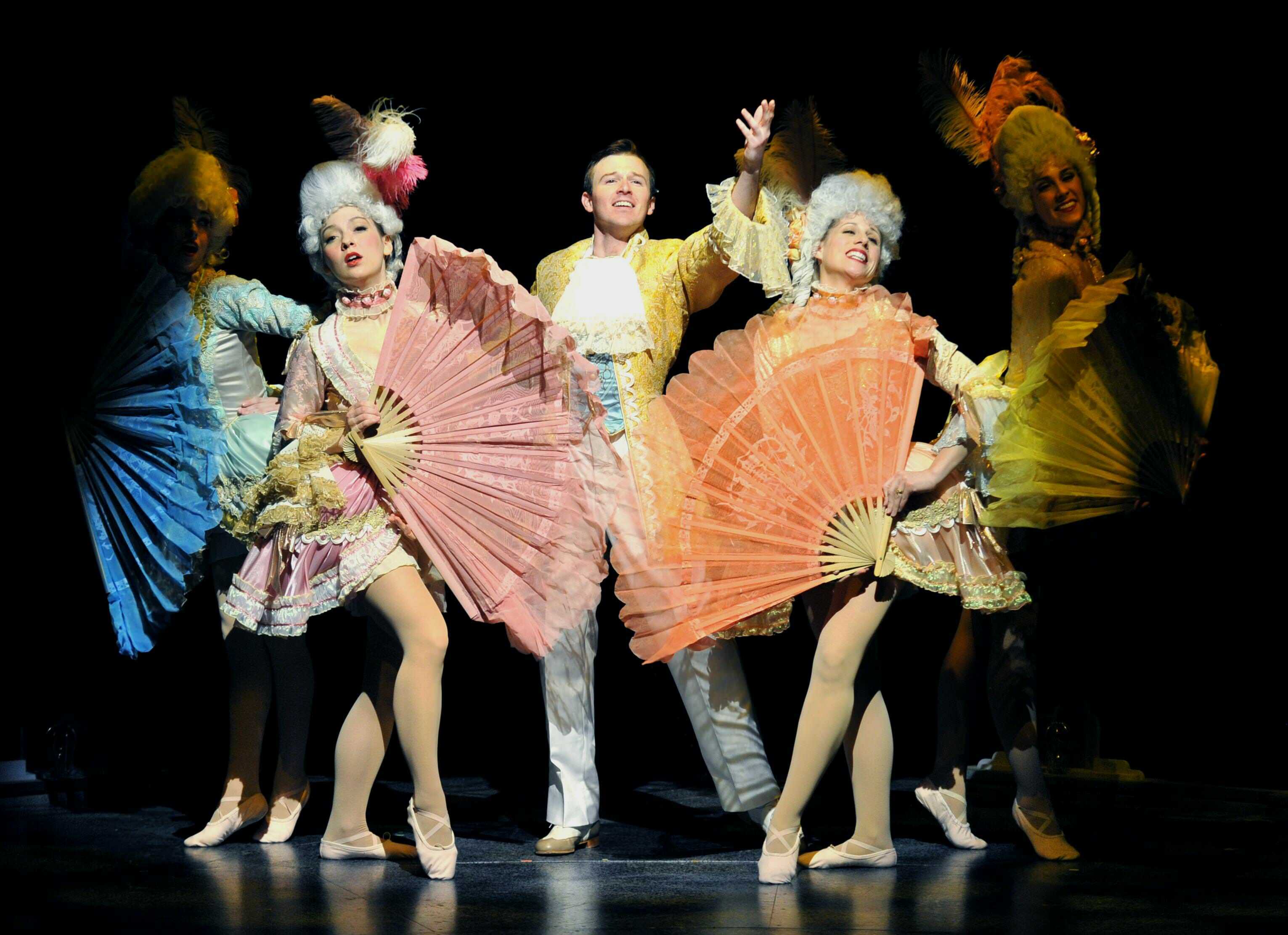 42nd Street - Theatre reviews