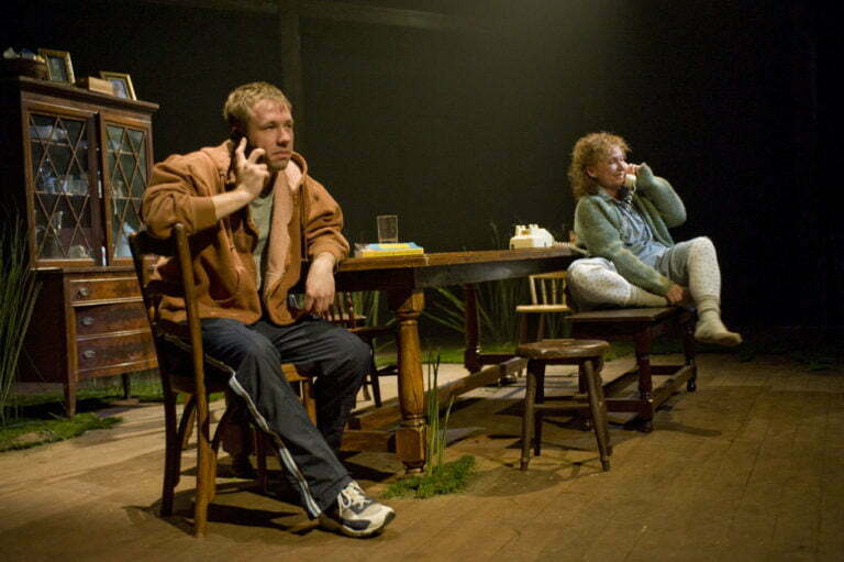 Kin - Theatre reviews